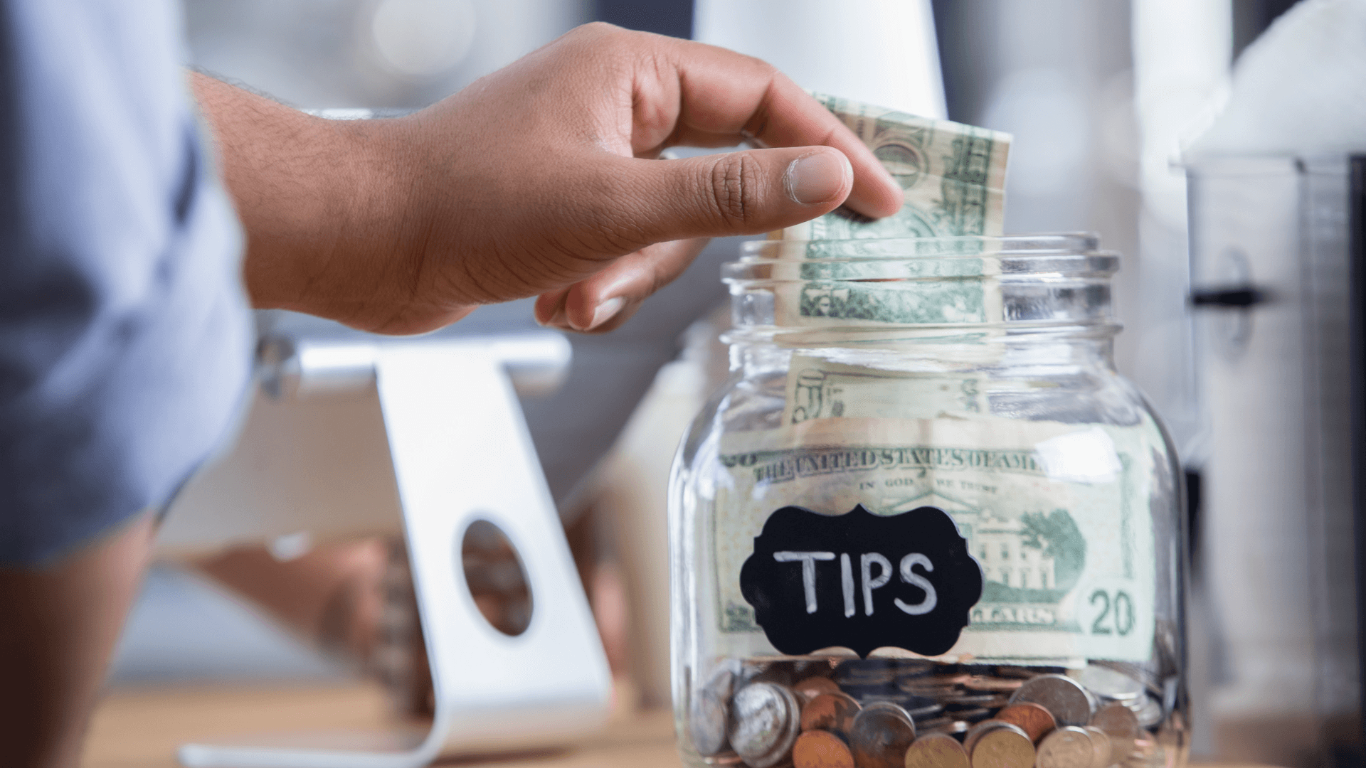 Arkansas Wage & Tipping Laws | Know Your Employee Rights